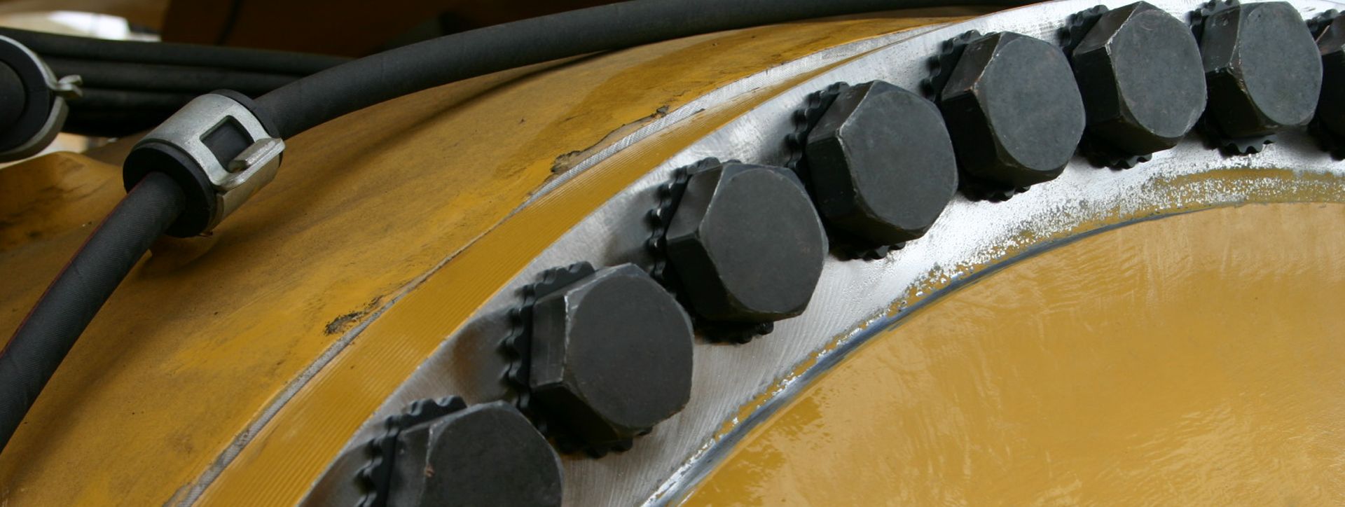 HYTORC - Industrial Bolting Systems - Made in USA hydraulic torque ...